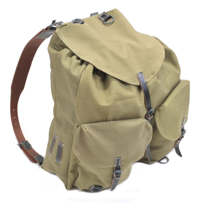 German WW2 1941 Rucksack with Leather Straps Field Green