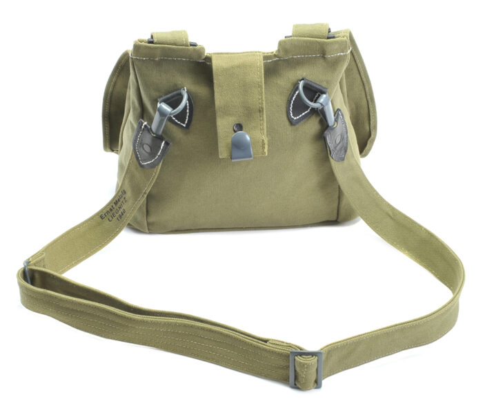 German WW2 M31 Bread Bag with Shoulder Strap Field Green