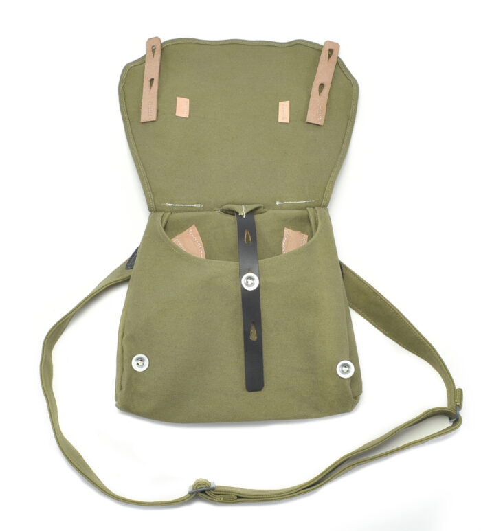 German WW2 M31 Bread Bag with Shoulder Strap Field Green