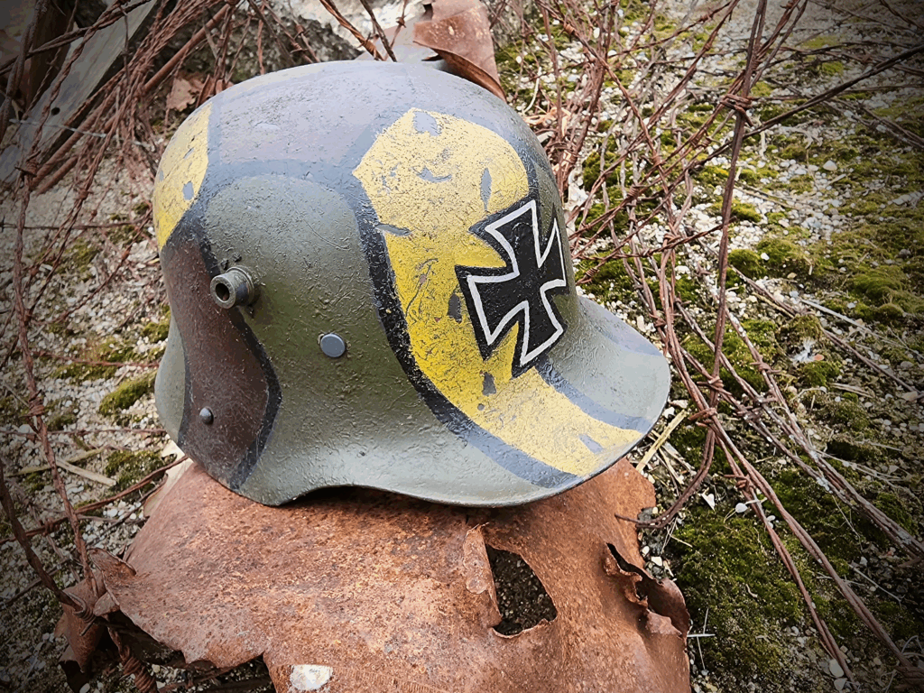 GERMAN WW1 M1916 M16 STAHLHELM HELMET 18 gauge steel With Aged ...
